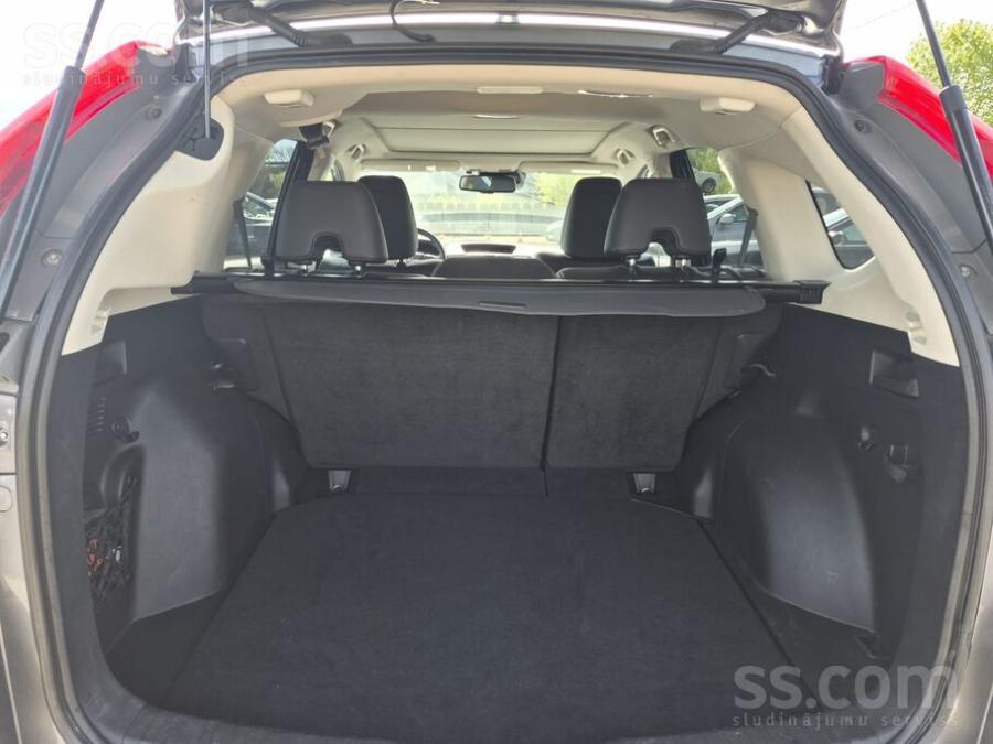 Pelēks Honda CR-V 2015 Daugavpils, ar dzinēja tilpumu 1.60 L un nobraukumu 0 tūkst. km par 11250 €, foto 21 vietnē AUTOMOTO.COM.LV