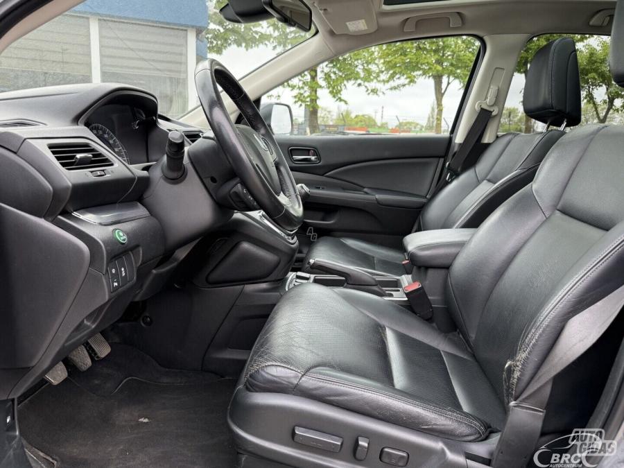 Pelēks Honda CR-V 2015 Avižieniai, ar dzinēja tilpumu 1.60 L un nobraukumu 243 tūkst. km par 11500 €, foto 21 vietnē AUTOMOTO.COM.LV