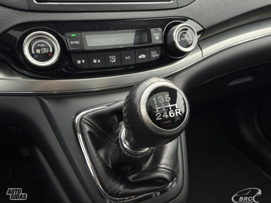 Pelēks Honda CR-V 2015 Avižieniai, ar dzinēja tilpumu 1.60 L un nobraukumu 243 tūkst. km par 11500 €, foto 24 vietnē AUTOMOTO.COM.LV