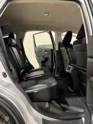 Pelēks Honda CR-V 2015 Klaipėda, ar dzinēja tilpumu 1.60 L un nobraukumu 267 tūkst. km par 11999 €, foto 4 vietnē AUTOMOTO.COM.LV