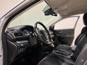 Pelēks Honda CR-V 2015 Klaipėda, ar dzinēja tilpumu 1.60 L un nobraukumu 267 tūkst. km par 11999 €, foto 7 vietnē AUTOMOTO.COM.LV