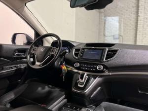 Pelēks Honda CR-V 2015 Klaipėda, ar dzinēja tilpumu 1.60 L un nobraukumu 267 tūkst. km par 11999 €, foto 12 vietnē AUTOMOTO.COM.LV