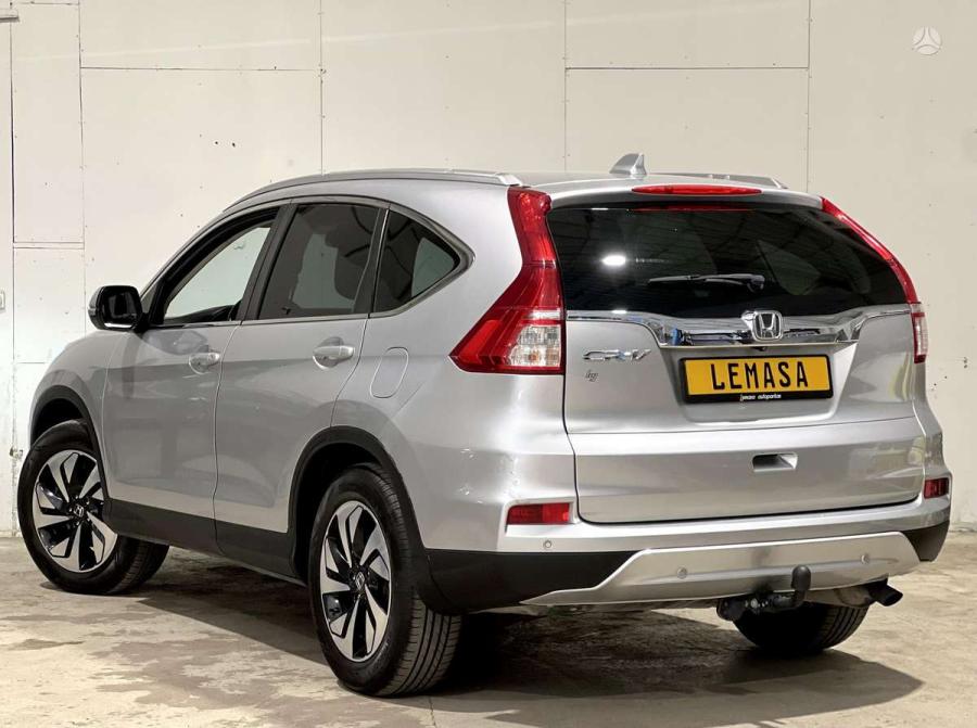 Pelēks Honda CR-V 2015 Klaipėda, ar dzinēja tilpumu 1.60 L un nobraukumu 267 tūkst. km par 11999 €, foto 20 vietnē AUTOMOTO.COM.LV
