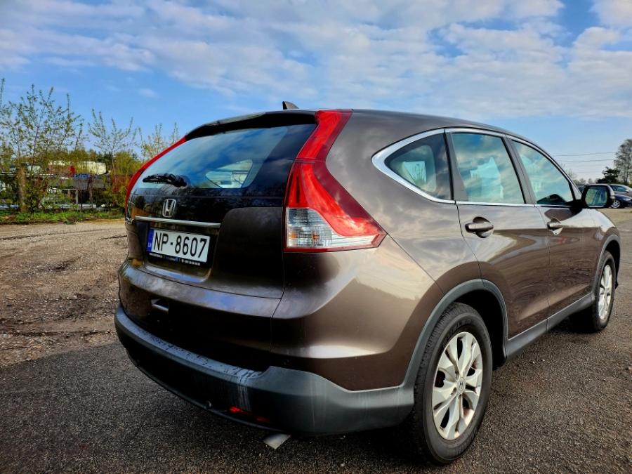 Pelēks Honda CR-V 2015 Rīga, ar dzinēja tilpumu 1.60 L un nobraukumu 238 tūkst. km par 10800 €, foto 12 vietnē AUTOMOTO.COM.LV