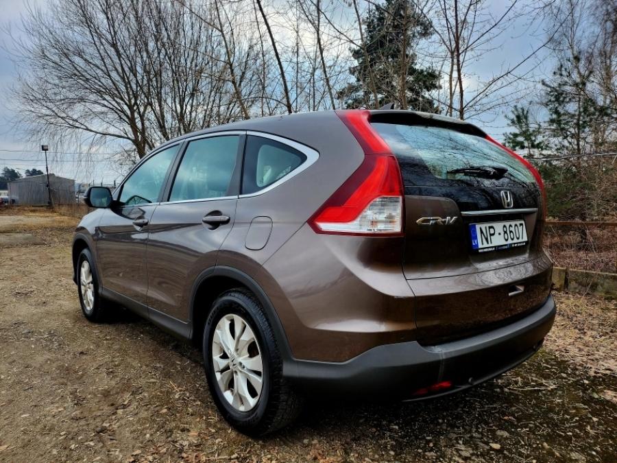 Pelēks Honda CR-V 2015 Rīga, ar dzinēja tilpumu 1.60 L un nobraukumu 238 tūkst. km par 10800 €, foto 23 vietnē AUTOMOTO.COM.LV