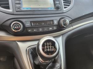 Pelēks Honda CR-V 2015 Rīga, ar dzinēja tilpumu 1.60 L un nobraukumu 238 tūkst. km par 10800 €, foto 33 vietnē AUTOMOTO.COM.LV