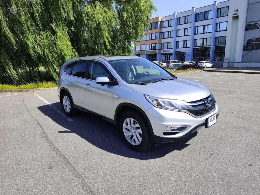 Pelēks Honda CR-V 2015 Klaipėda, ar dzinēja tilpumu 2.36 L un nobraukumu 136 tūkst. km par 13350 €, foto 4 vietnē AUTOMOTO.COM.LV
