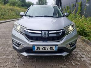 Grey Honda CR-V 2015 in Vilnius, with an engine capacity of 1.60 L and mileage of 205 thousand km for 12950 €, photo 4 on AUTOMOTO.COM.LV