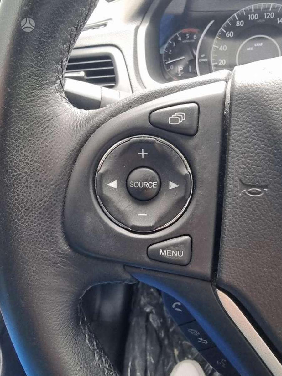 Grey Honda CR-V 2015 in Vilnius, with an engine capacity of 1.60 L and mileage of 205 thousand km for 12950 €, photo 25 on AUTOMOTO.COM.LV
