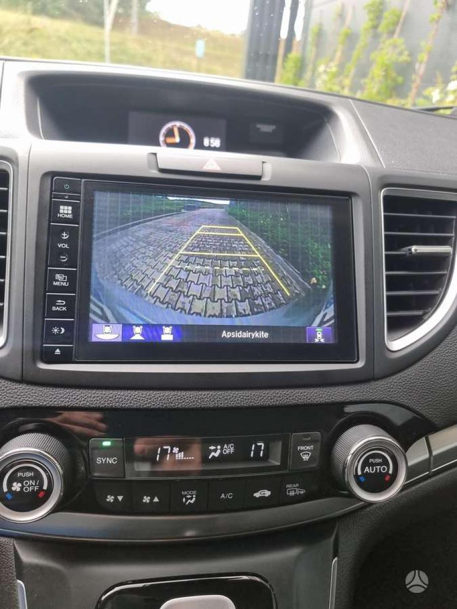 Grey Honda CR-V 2015 in Vilnius, with an engine capacity of 1.60 L and mileage of 205 thousand km for 12950 €, photo 29 on AUTOMOTO.COM.LV