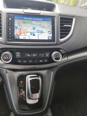 Grey Honda CR-V 2015 in Vilnius, with an engine capacity of 1.60 L and mileage of 205 thousand km for 12950 €, photo 30 on AUTOMOTO.COM.LV