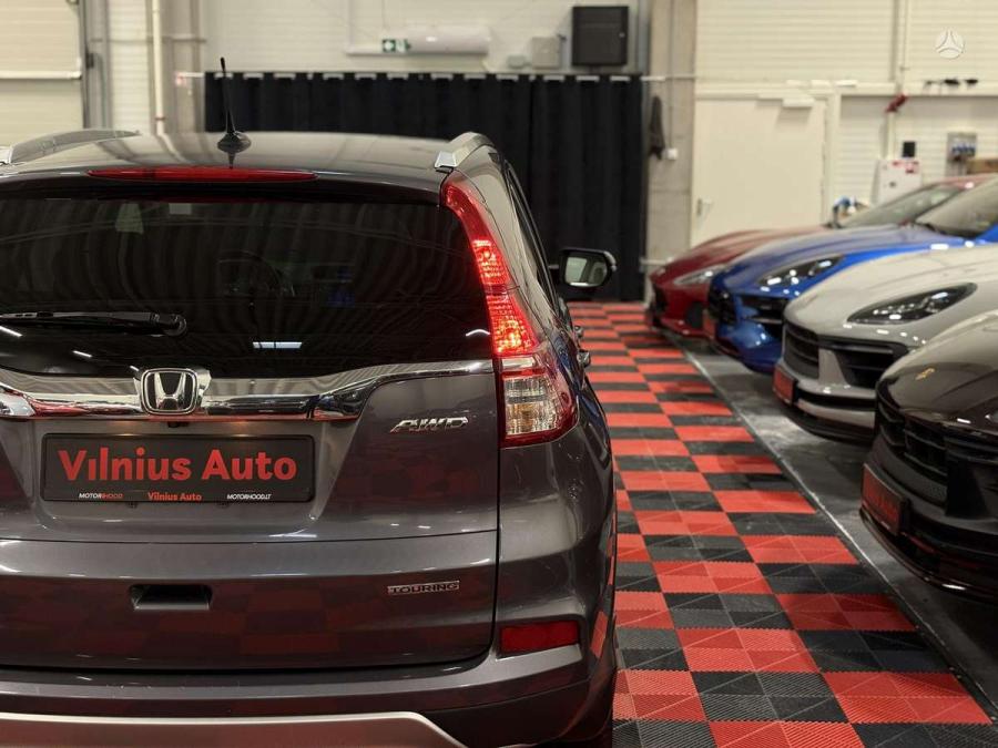 Pelēks Honda CR-V 2015 Viļņa, ar dzinēja tilpumu 2.36 L un nobraukumu 163 tūkst. km par 12990 €, foto 9 vietnē AUTOMOTO.COM.LV