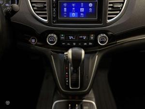 Pelēks Honda CR-V 2015 Viļņa, ar dzinēja tilpumu 2.36 L un nobraukumu 163 tūkst. km par 12990 €, foto 25 vietnē AUTOMOTO.COM.LV