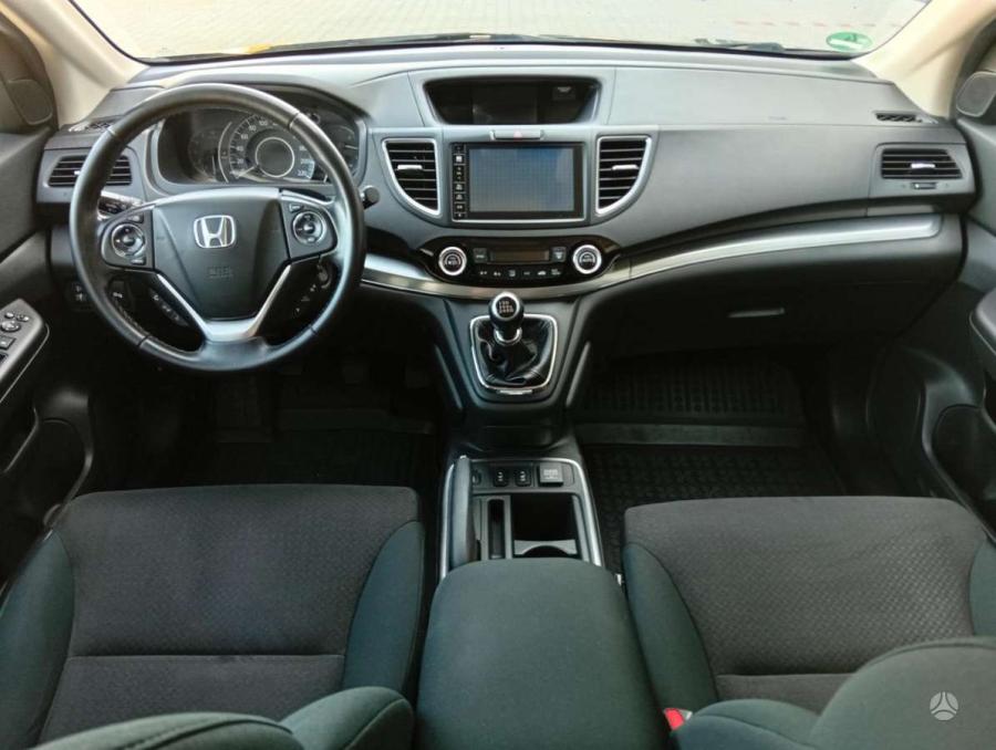 Pelēks Honda CR-V 2015 Šauļi, ar dzinēja tilpumu 1.60 L un nobraukumu 188 tūkst. km par 11600 €, foto 10 vietnē AUTOMOTO.COM.LV