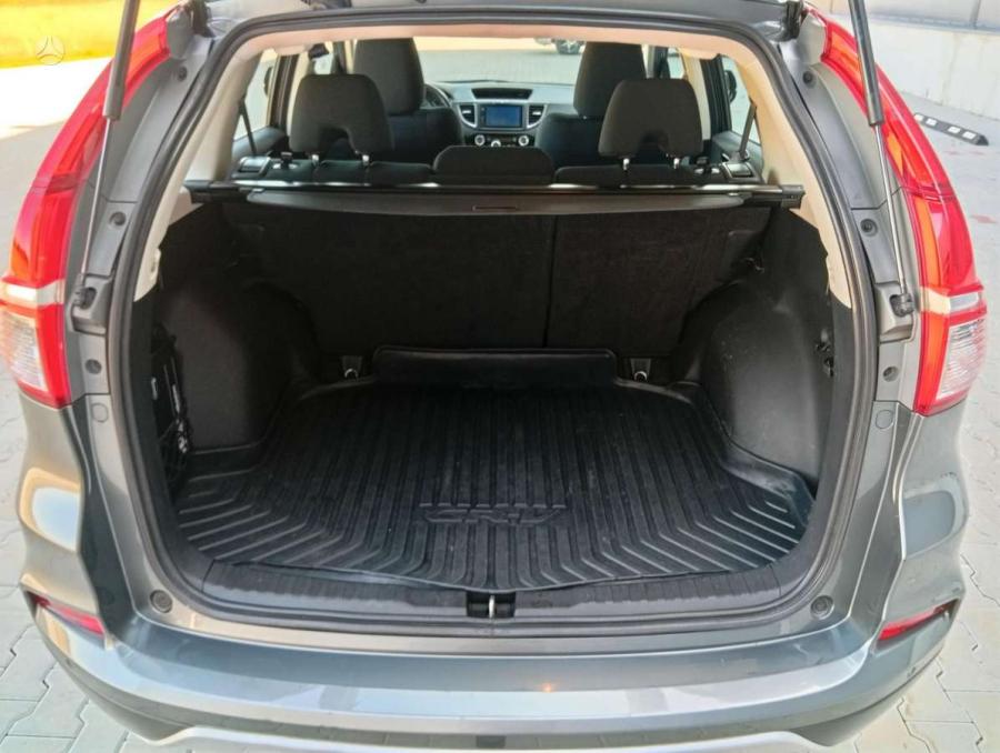 Pelēks Honda CR-V 2015 Šauļi, ar dzinēja tilpumu 1.60 L un nobraukumu 188 tūkst. km par 11600 €, foto 26 vietnē AUTOMOTO.COM.LV