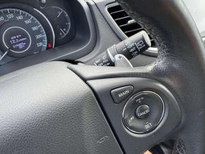 Grey Honda CR-V 2015 in Taurage, with an engine capacity of 1.60 L and mileage of 212 thousand km for 12200 €, photo 12 on AUTOMOTO.COM.LV