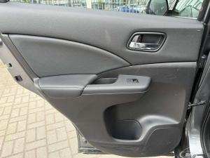 Grey Honda CR-V 2015 in Klaipeda, with an engine capacity of 1.60 L and mileage of 243 thousand km for 9500 €, photo 13 on AUTOMOTO.COM.LV