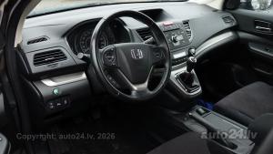 Pelēks Honda CR-V 2015 Tartu, ar dzinēja tilpumu 2.20 L un nobraukumu 131 tūkst. km par 13990 €, foto 5 vietnē AUTOMOTO.COM.LV