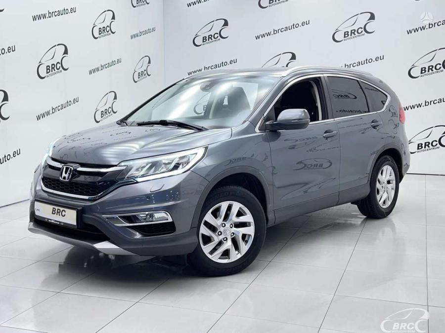 Grey Honda CR-V 2016 in Vilnius, with an engine capacity of 1.60 L and mileage of 101 thousand km for 13100 €, photo 1 on AUTOMOTO.COM.LV