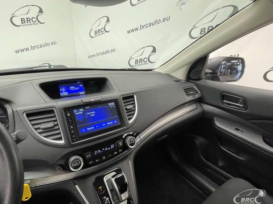 Grey Honda CR-V 2016 in Vilnius, with an engine capacity of 1.60 L and mileage of 101 thousand km for 13100 €, photo 25 on AUTOMOTO.COM.LV