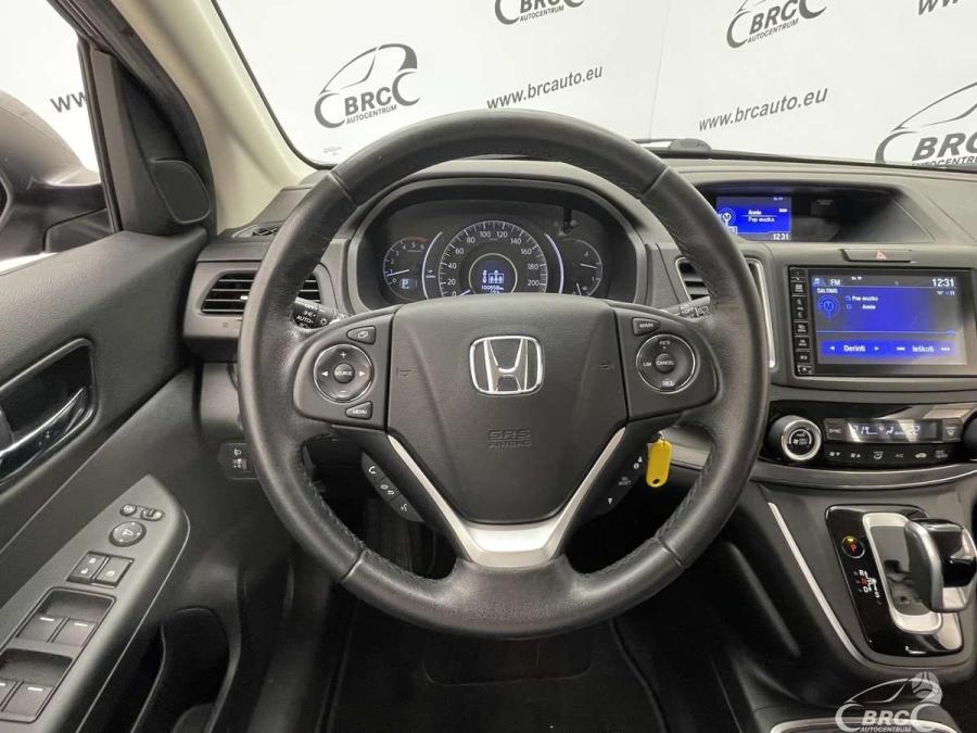 Grey Honda CR-V 2016 in Vilnius, with an engine capacity of 1.60 L and mileage of 101 thousand km for 13100 €, photo 26 on AUTOMOTO.COM.LV