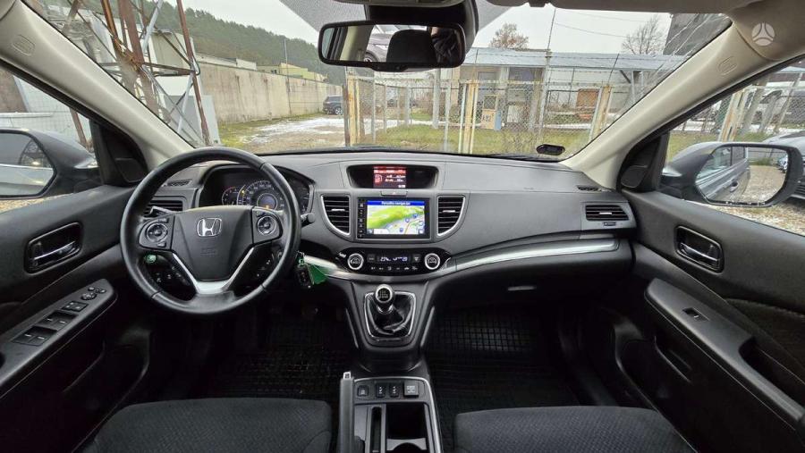 Pelēks Honda CR-V 2016 Kauņa, ar dzinēja tilpumu 1.60 L un nobraukumu 280 tūkst. km par 10990 €, foto 9 vietnē AUTOMOTO.COM.LV