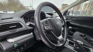 Grey Honda CR-V 2016 in Kaunas, with an engine capacity of 1.60 L and mileage of 280 thousand km for 10800 €, photo 9 on AUTOMOTO.COM.LV