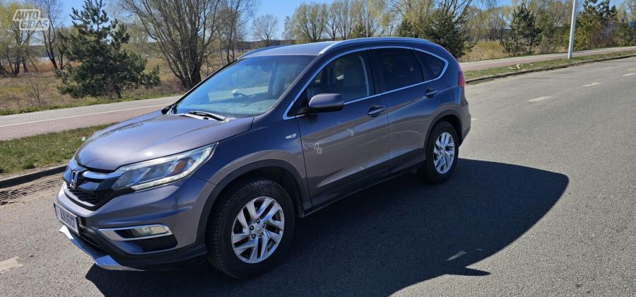 Pelēks Honda CR-V 2016 Klaipėda, ar dzinēja tilpumu 2.40 L un nobraukumu 179 tūkst. km par 14899 €, foto 3 vietnē AUTOMOTO.COM.LV