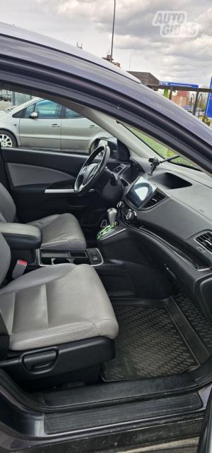 Pelēks Honda CR-V 2016 Klaipėda, ar dzinēja tilpumu 2.40 L un nobraukumu 179 tūkst. km par 14899 €, foto 13 vietnē AUTOMOTO.COM.LV