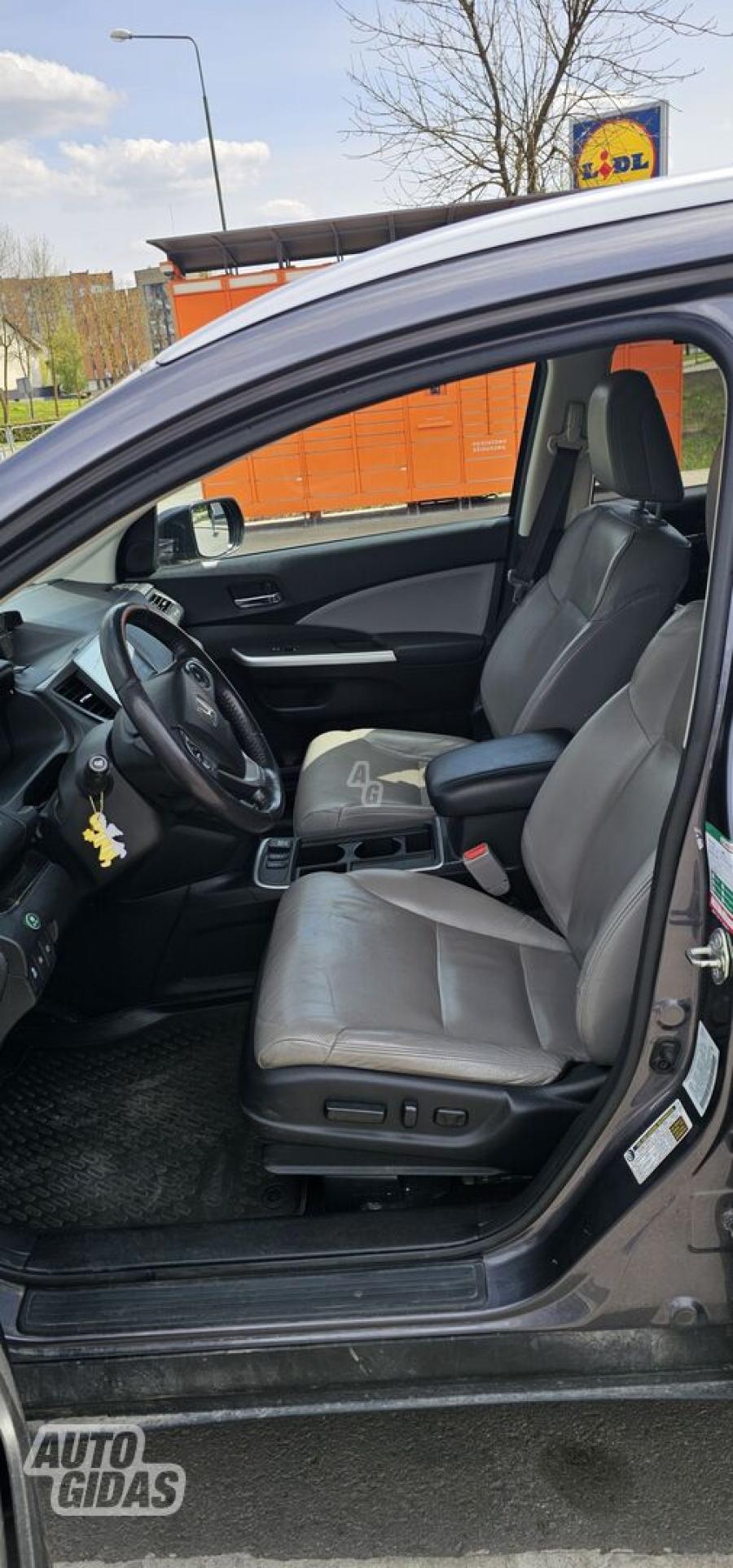 Pelēks Honda CR-V 2016 Klaipėda, ar dzinēja tilpumu 2.40 L un nobraukumu 179 tūkst. km par 14899 €, foto 14 vietnē AUTOMOTO.COM.LV