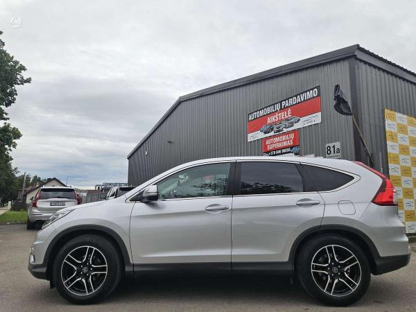 Grey Honda CR-V 2016 in Siauliai, with an engine capacity of 2.00 L and mileage of 274 thousand km for 13950 €, photo 9 on AUTOMOTO.COM.LV