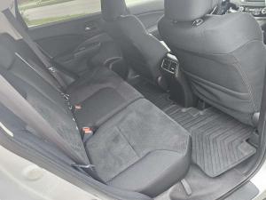 Grey Honda CR-V 2016 in Siauliai, with an engine capacity of 2.00 L and mileage of 274 thousand km for 13950 €, photo 18 on AUTOMOTO.COM.LV