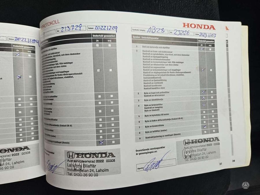 Grey Honda CR-V 2016 in Siauliai, with an engine capacity of 2.00 L and mileage of 274 thousand km for 13950 €, photo 25 on AUTOMOTO.COM.LV