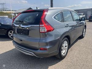 Grey Honda CR-V 2016 in Marijampole, with an engine capacity of 1.60 L and mileage of 221 thousand km for 9900 €, photo 6 on AUTOMOTO.COM.LV