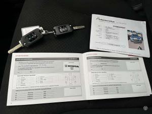 Grey Honda CR-V 2016 in Marijampole, with an engine capacity of 1.60 L and mileage of 221 thousand km for 9900 €, photo 14 on AUTOMOTO.COM.LV