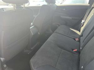 Grey Honda CR-V 2016 in Marijampole, with an engine capacity of 1.60 L and mileage of 221 thousand km for 9900 €, photo 15 on AUTOMOTO.COM.LV