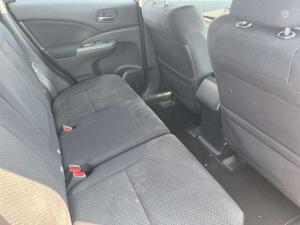 Grey Honda CR-V 2016 in Marijampole, with an engine capacity of 1.60 L and mileage of 221 thousand km for 9900 €, photo 16 on AUTOMOTO.COM.LV