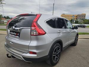 Grey Honda CR-V 2016 in Siauliai, with an engine capacity of 2.00 L and mileage of 274 thousand km for 13950 €, photo 6 on AUTOMOTO.COM.LV