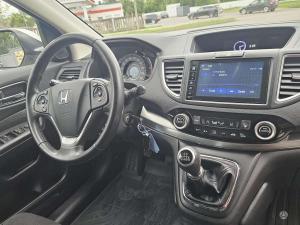 Grey Honda CR-V 2016 in Siauliai, with an engine capacity of 2.00 L and mileage of 274 thousand km for 13950 €, photo 19 on AUTOMOTO.COM.LV
