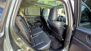 Grey Honda CR-V 2016 in Taurage, with an engine capacity of 1.60 L and mileage of 219 thousand km for 12300 €, photo 12 on AUTOMOTO.COM.LV
