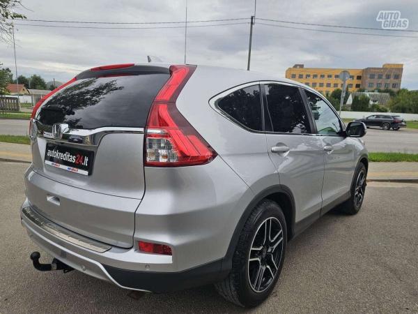 Pelēks Honda CR-V 2016 Šauļi, ar dzinēja tilpumu 2.00 L un nobraukumu 274 tūkst. km par 13950 €, foto 6 vietnē AUTOMOTO.COM.LV
