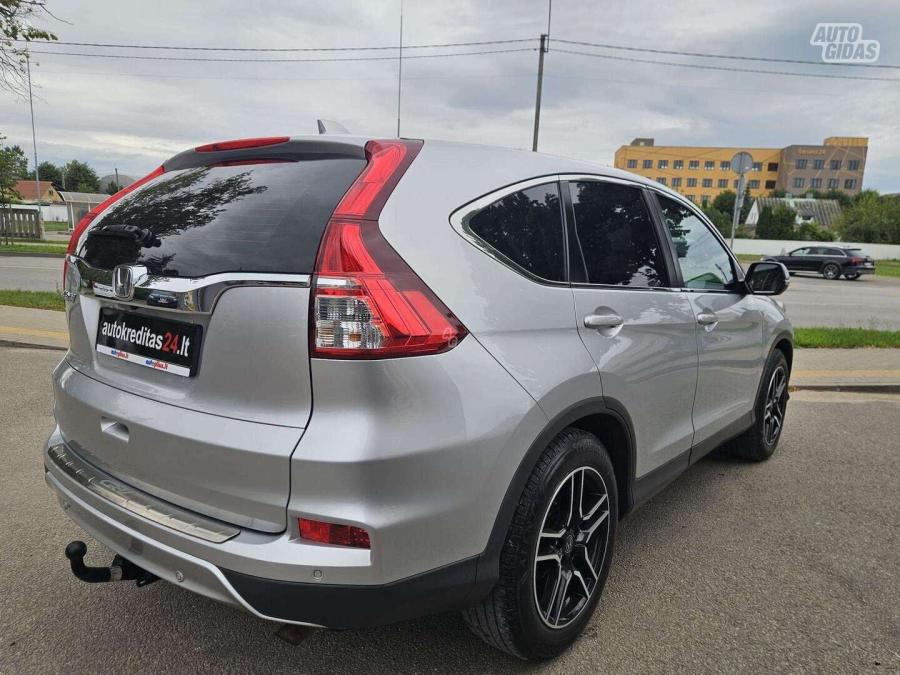Pelēks Honda CR-V 2016 Šauļi, ar dzinēja tilpumu 2.00 L un nobraukumu 274 tūkst. km par 13950 €, foto 6 vietnē AUTOMOTO.COM.LV