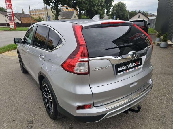 Pelēks Honda CR-V 2016 Šauļi, ar dzinēja tilpumu 2.00 L un nobraukumu 274 tūkst. km par 13950 €, foto 8 vietnē AUTOMOTO.COM.LV
