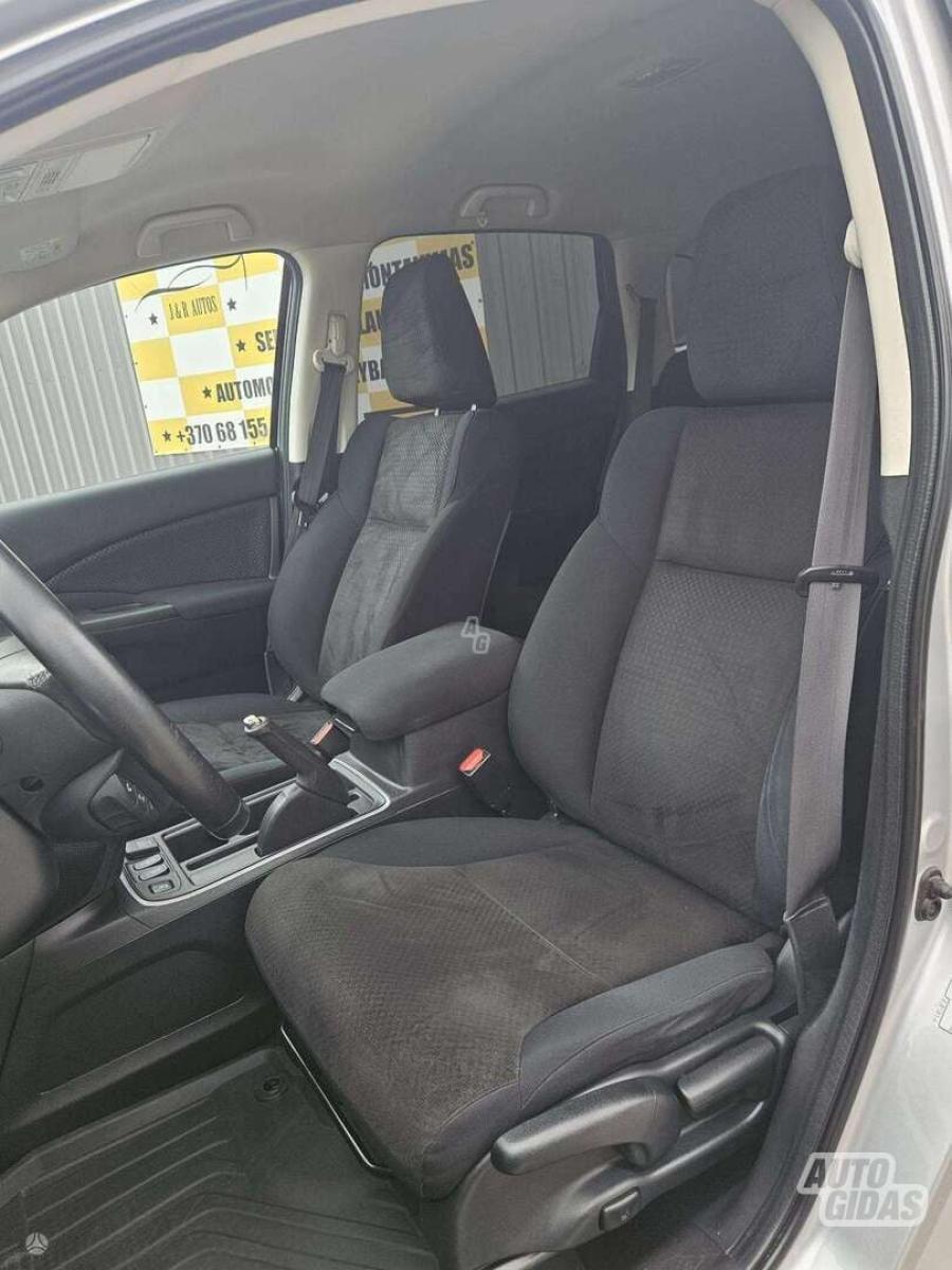 Pelēks Honda CR-V 2016 Šauļi, ar dzinēja tilpumu 2.00 L un nobraukumu 274 tūkst. km par 13950 €, foto 15 vietnē AUTOMOTO.COM.LV