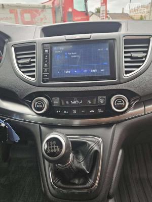 Pelēks Honda CR-V 2016 Šauļi, ar dzinēja tilpumu 2.00 L un nobraukumu 274 tūkst. km par 13950 €, foto 21 vietnē AUTOMOTO.COM.LV