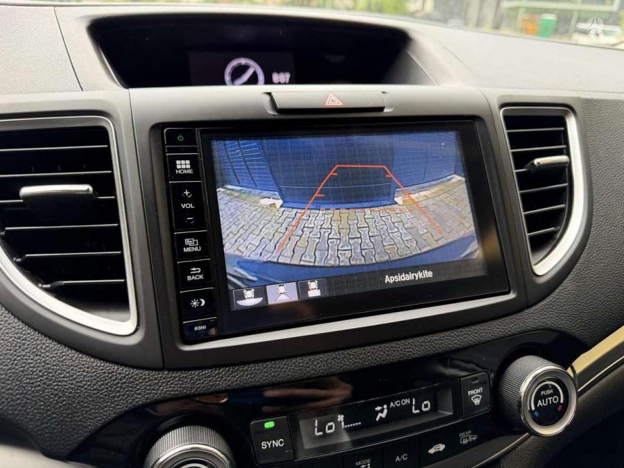 Grey Honda CR-V 2016 in Vilnius, with an engine capacity of 1.60 L and mileage of 190 thousand km for 12999 €, photo 15 on AUTOMOTO.COM.LV