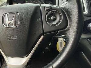Grey Honda CR-V 2016 in Vilnius, with an engine capacity of 1.60 L and mileage of 190 thousand km for 12999 €, photo 20 on AUTOMOTO.COM.LV