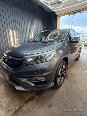 Grey Honda CR-V 2016 in Tallinn, with an engine capacity of 2.00 L and mileage of 107 thousand km for 16900 €, photo  on AUTOMOTO.COM.LV