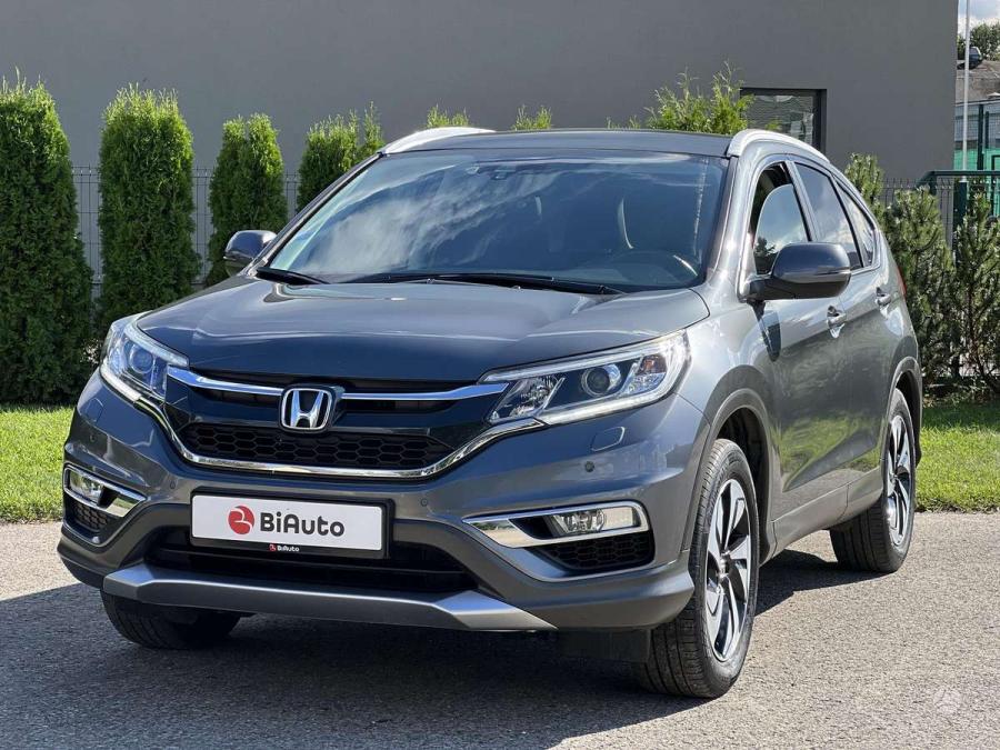 Pelēks Honda CR-V 2016 Utena, ar dzinēja tilpumu 1.60 L un nobraukumu 178 tūkst. km par 13750 €, foto 4 vietnē AUTOMOTO.COM.LV