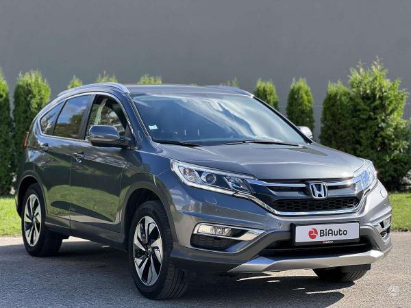 Pelēks Honda CR-V 2016 Utena, ar dzinēja tilpumu 1.60 L un nobraukumu 178 tūkst. km par 13750 €, foto 9 vietnē AUTOMOTO.COM.LV